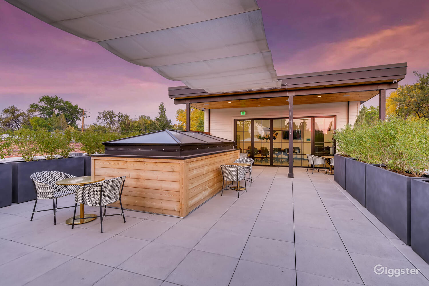 Rooftop Event Space (Outdoor/Patio Area) | Rent this location on Giggster
