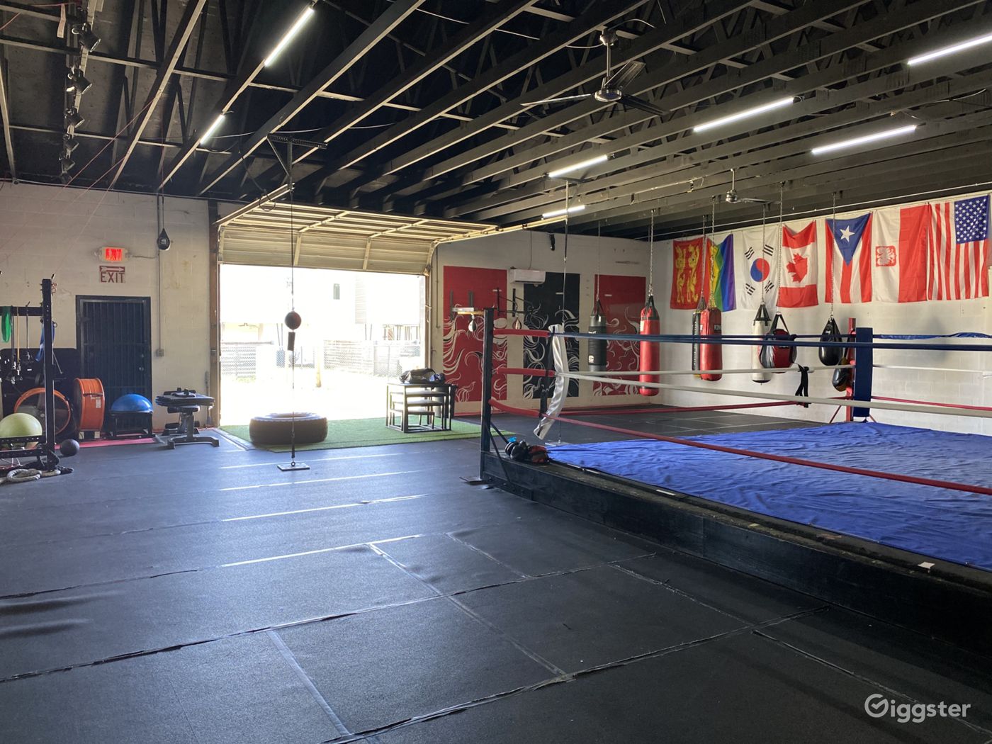 Vintage Boxing Gym "Old School" | Rent this location on Giggster