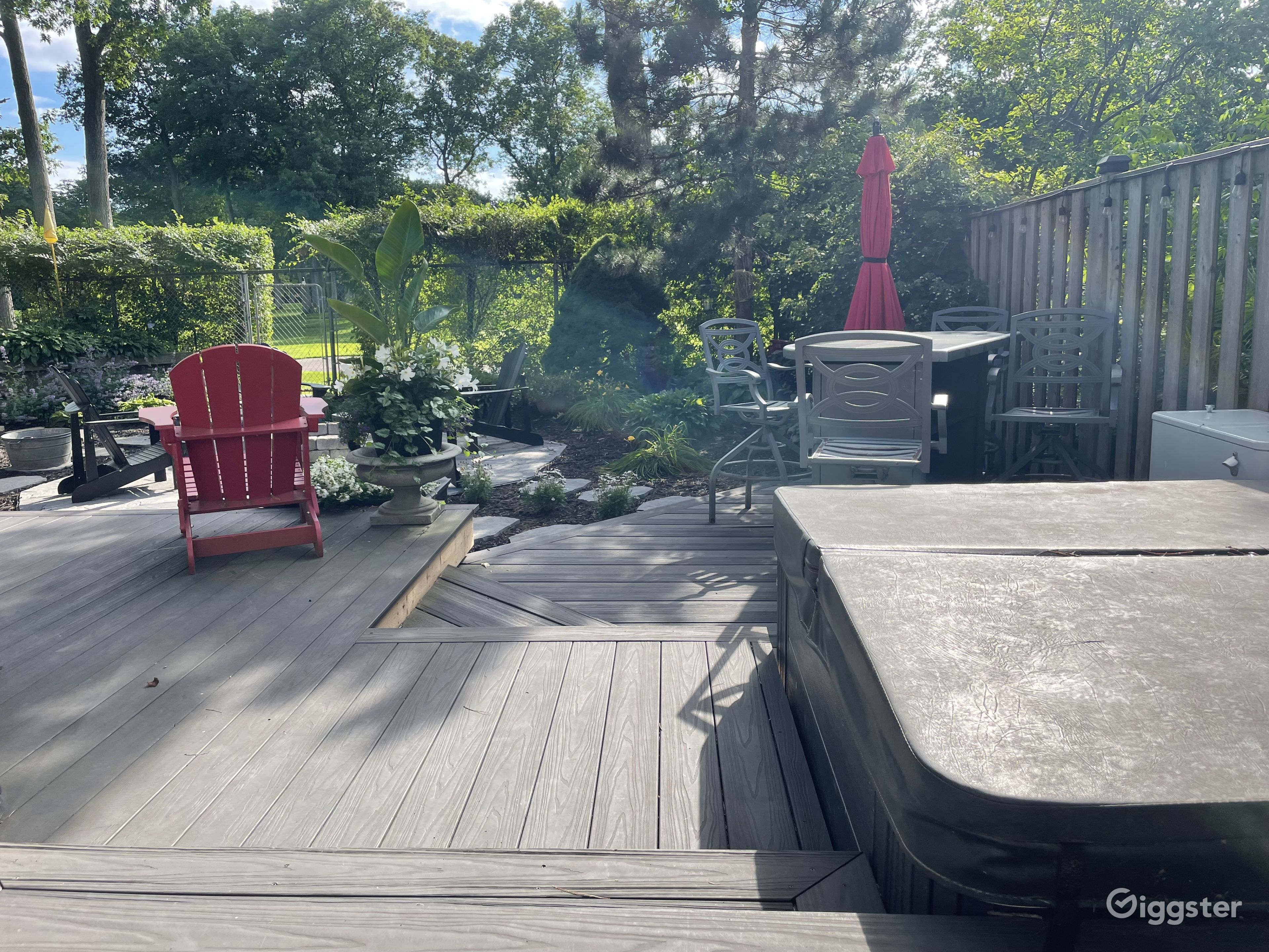 Lovely Home on the Toronto Hunt Club Golf Course | Rent this location ...