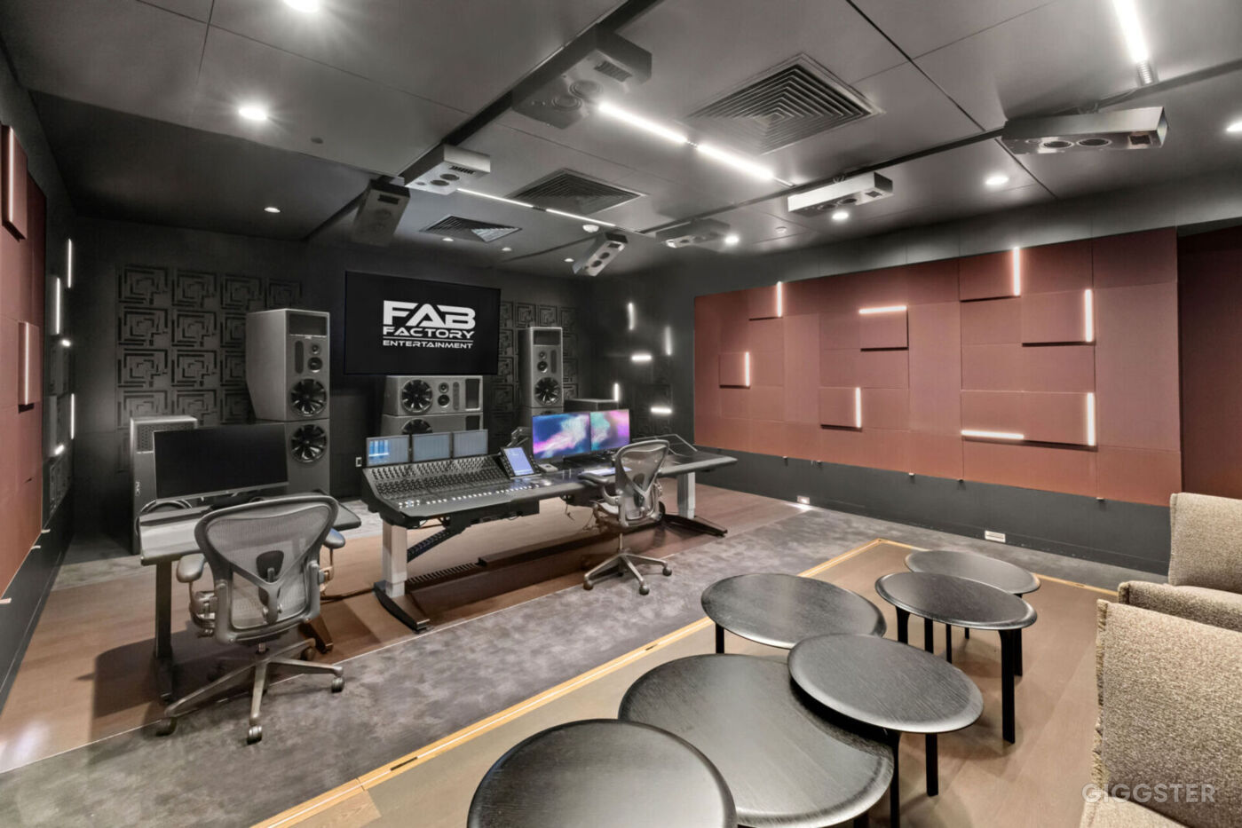 Big Bear Lake Studio - Color and Sound Mixing Room | Rent this location ...