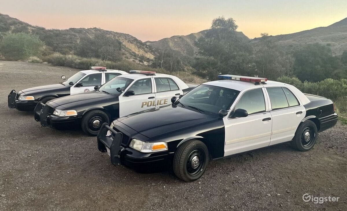 POLICE CAR: 1, 2 or 3 matching Black/White Cop Car | Rent this location ...