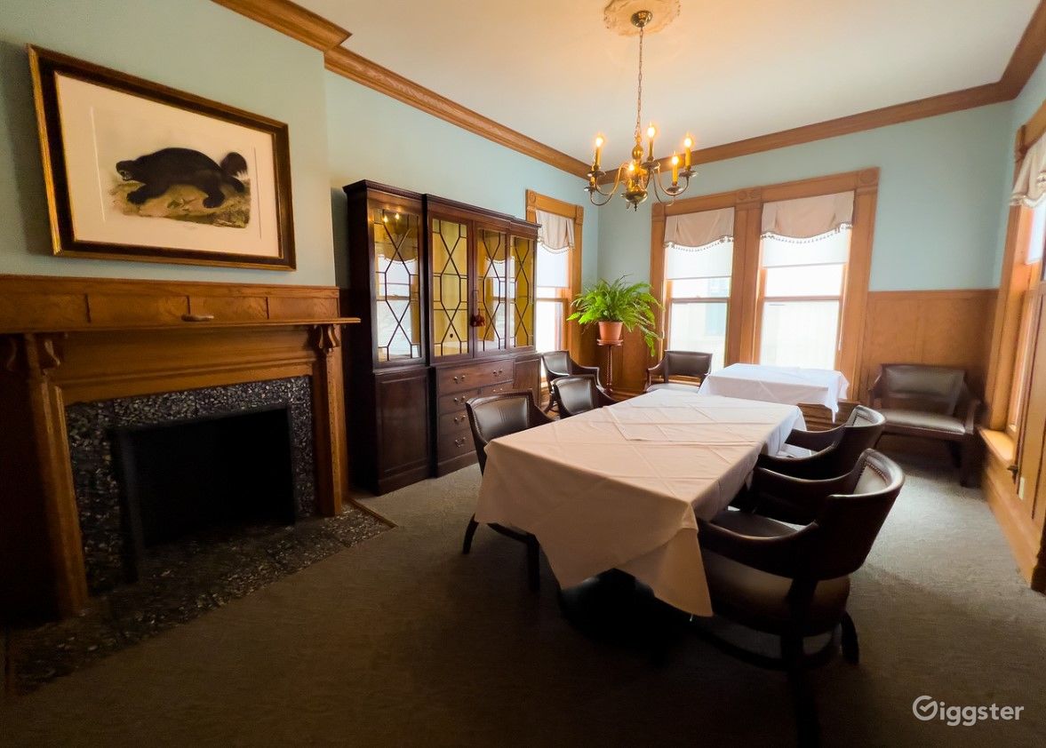 The Michigan Room in Kalamazoo | Rent this location on Giggster