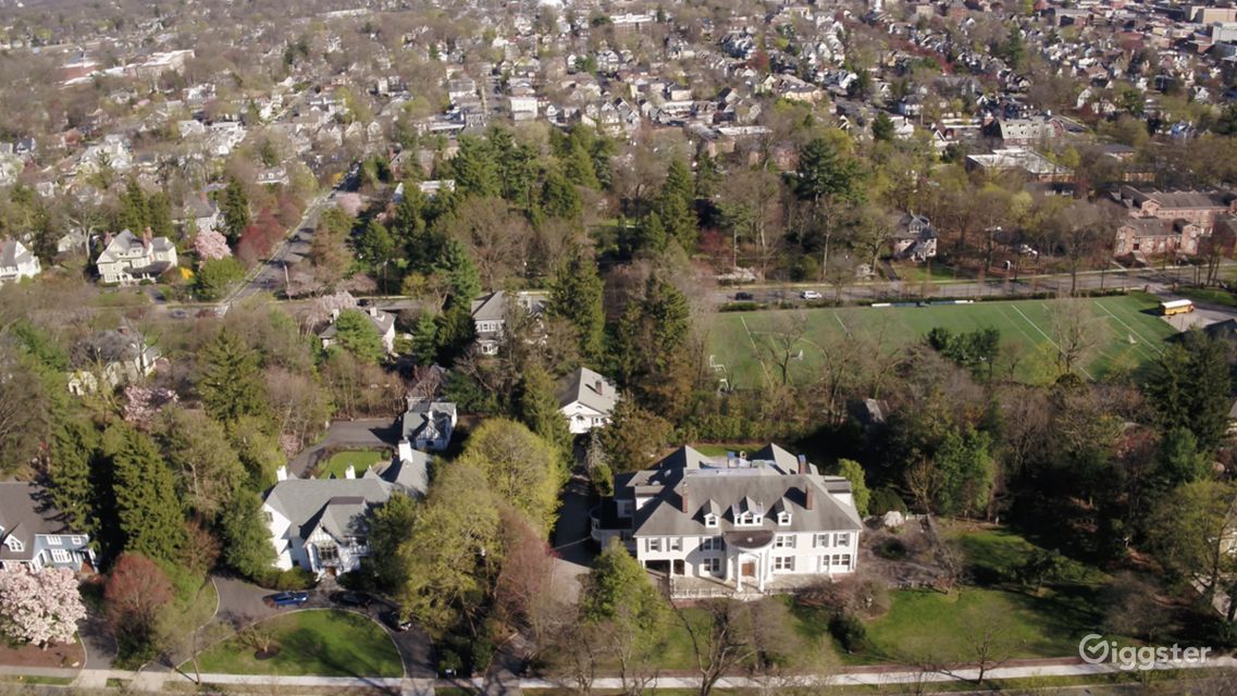 Scenic Victorian Mansion in Montclair, NJ | Rent this location on Giggster
