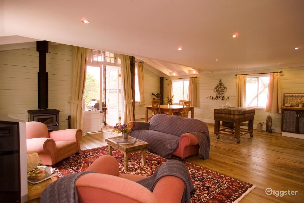 Moo Manor | Rent this location on Giggster