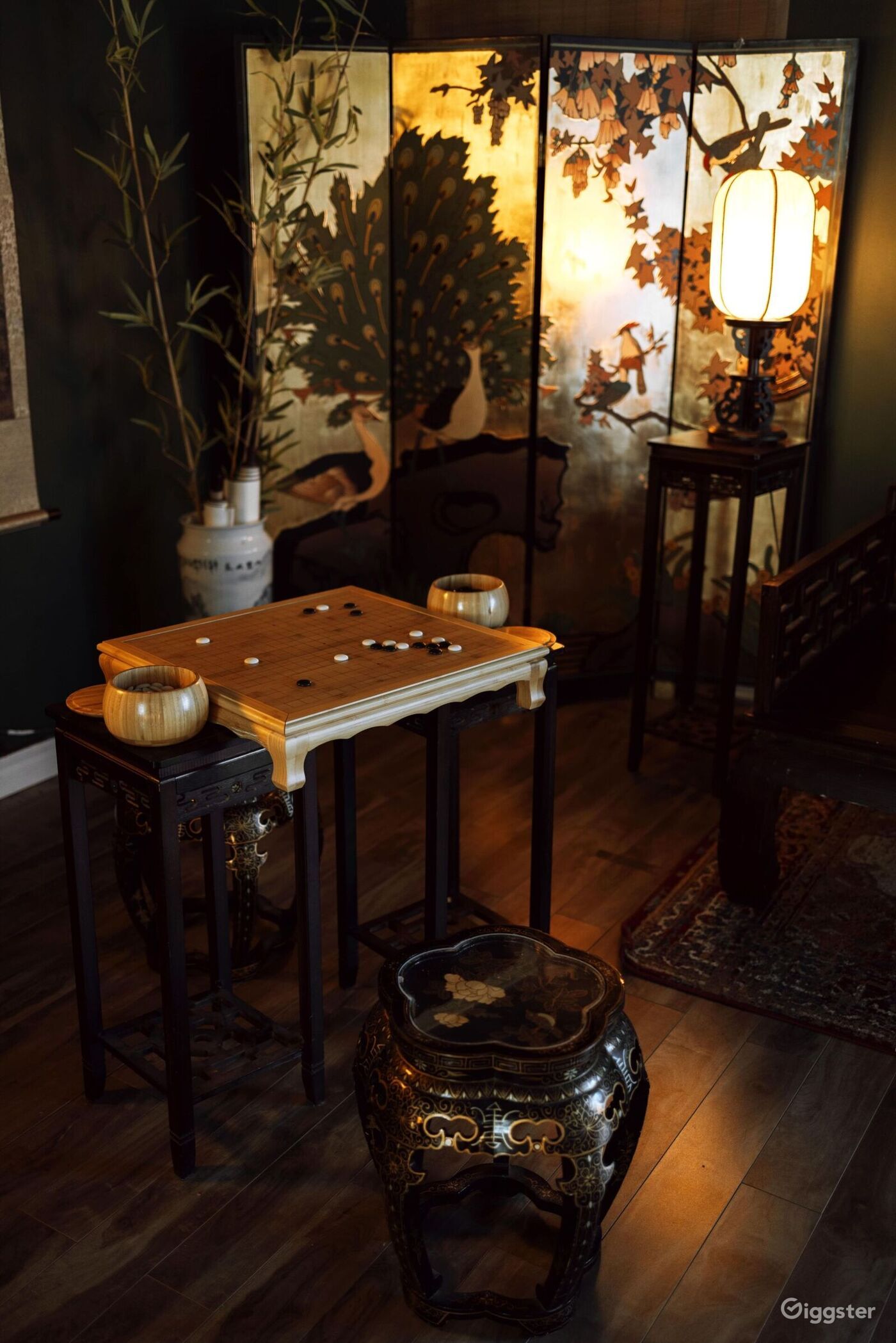 Traditional Chinese Style Photo Studio | Rent this location on Giggster