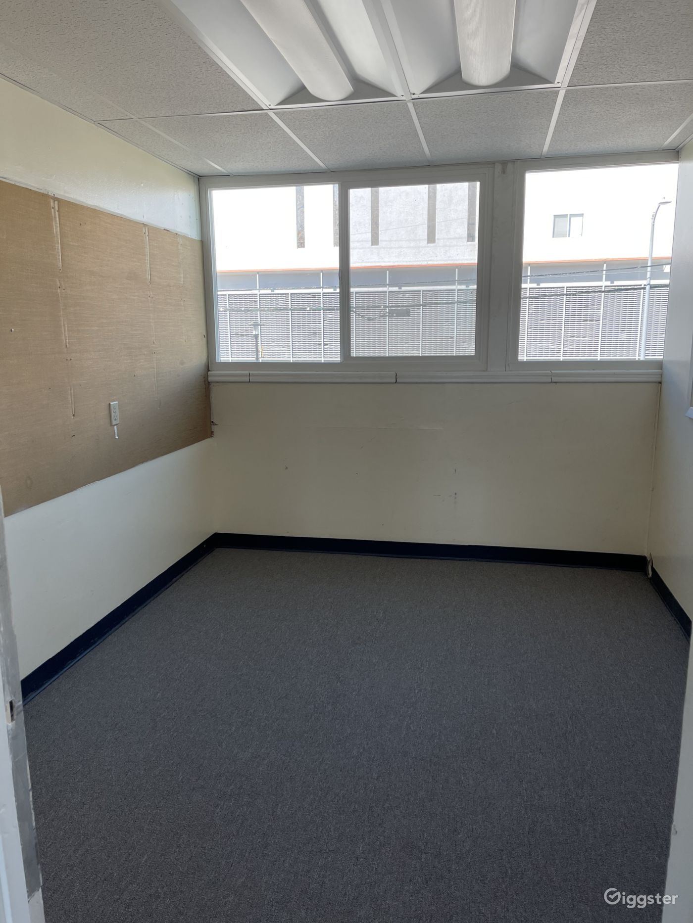 Open commercial/church space. | Rent this location on Giggster