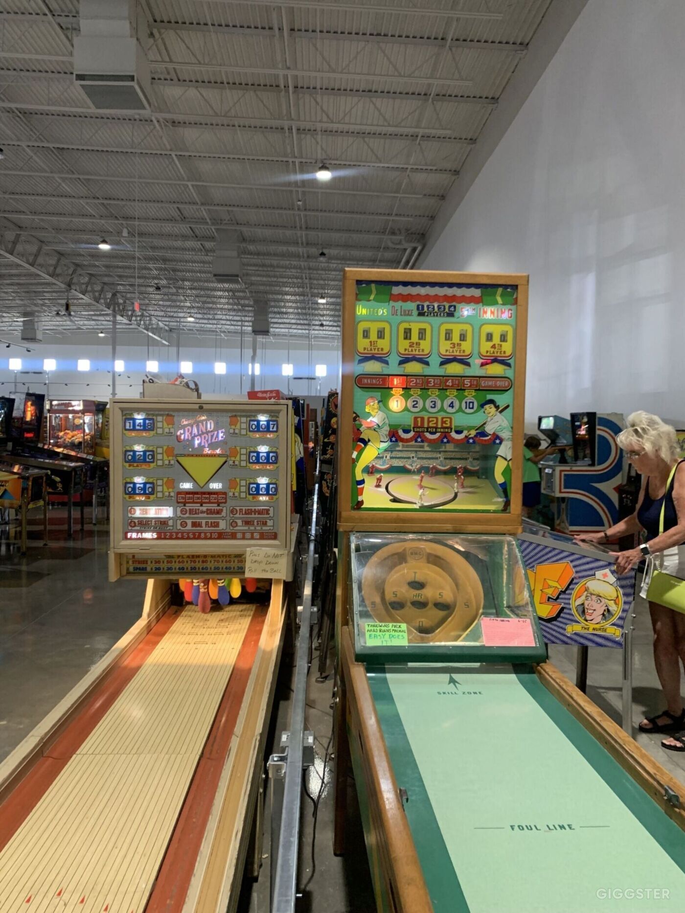 25,000 sq ft New Pinball Arcade Facility | Rent this location on Giggster
