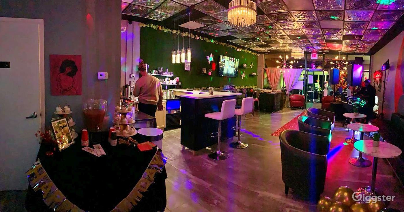 Modern Chic Event Venue in Charlotte | Rent this location on Giggster
