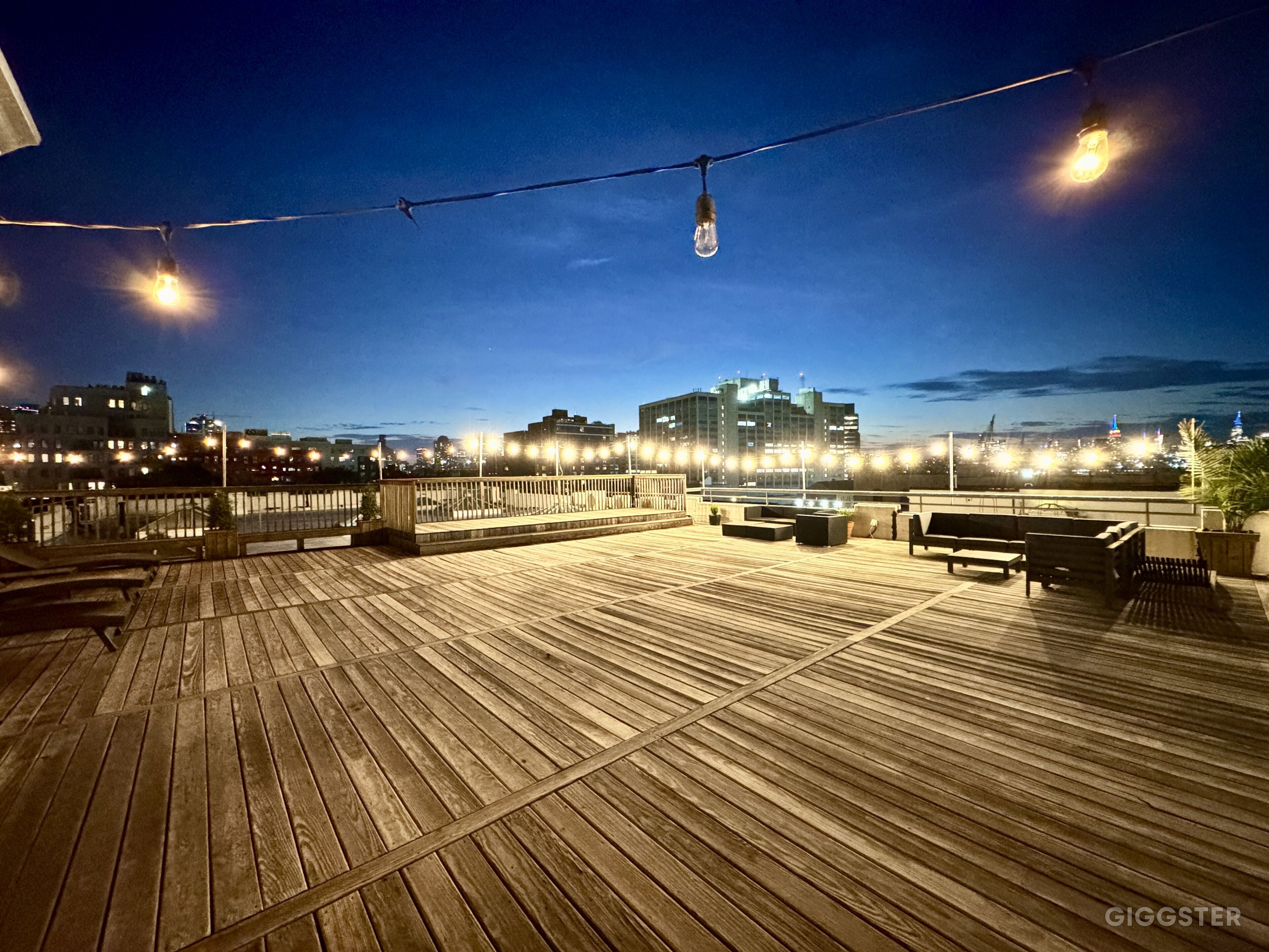 Private Rooftop Terrace w/ Panoramic City Views | Rent this location on ...