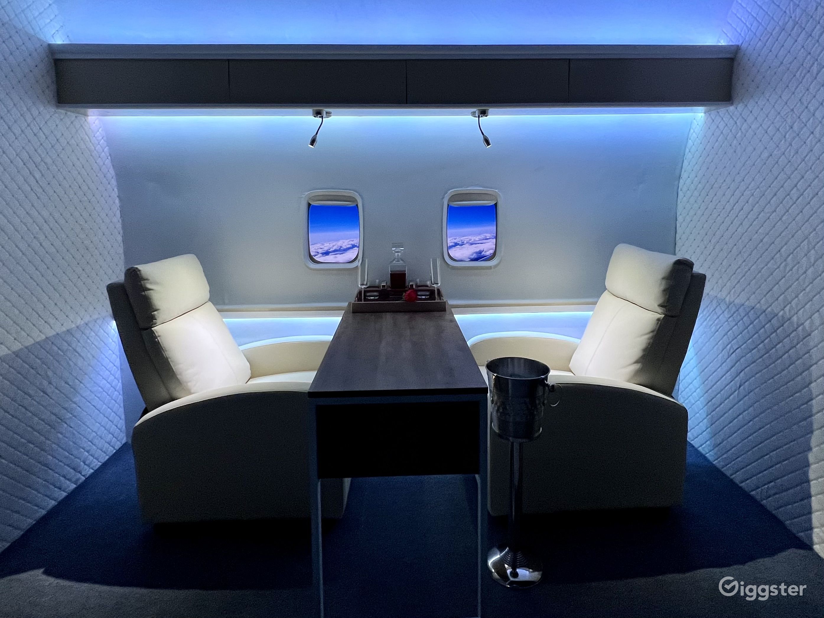 Private Jet Studio Set | Flight Simulation | Rent this location on Giggster