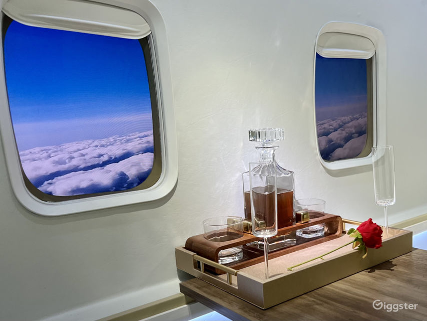 Private Jet Studio Set | Flight Simulation | Rent this location on Giggster