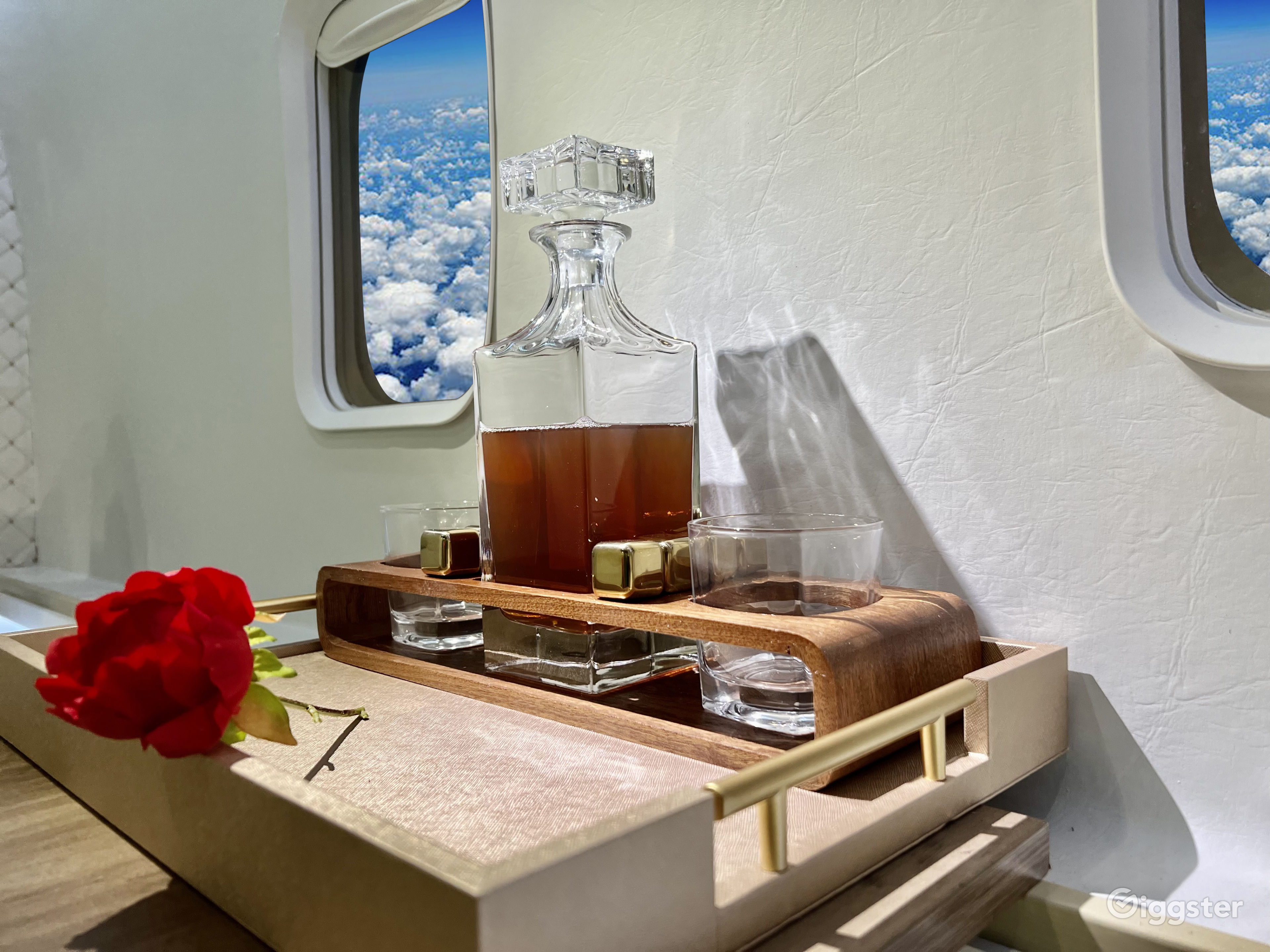 Private Jet Studio Set | Flight Simulation | Rent this location on Giggster