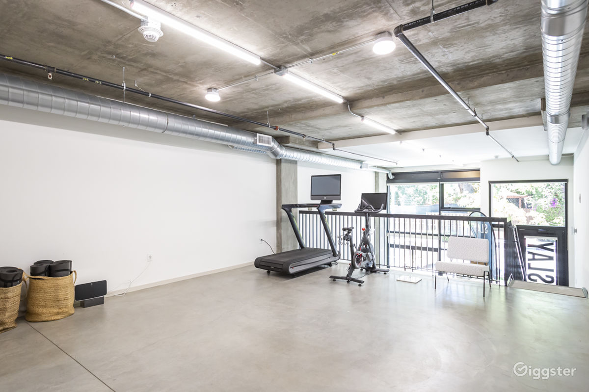 Loft Gym | Rent this location on Giggster
