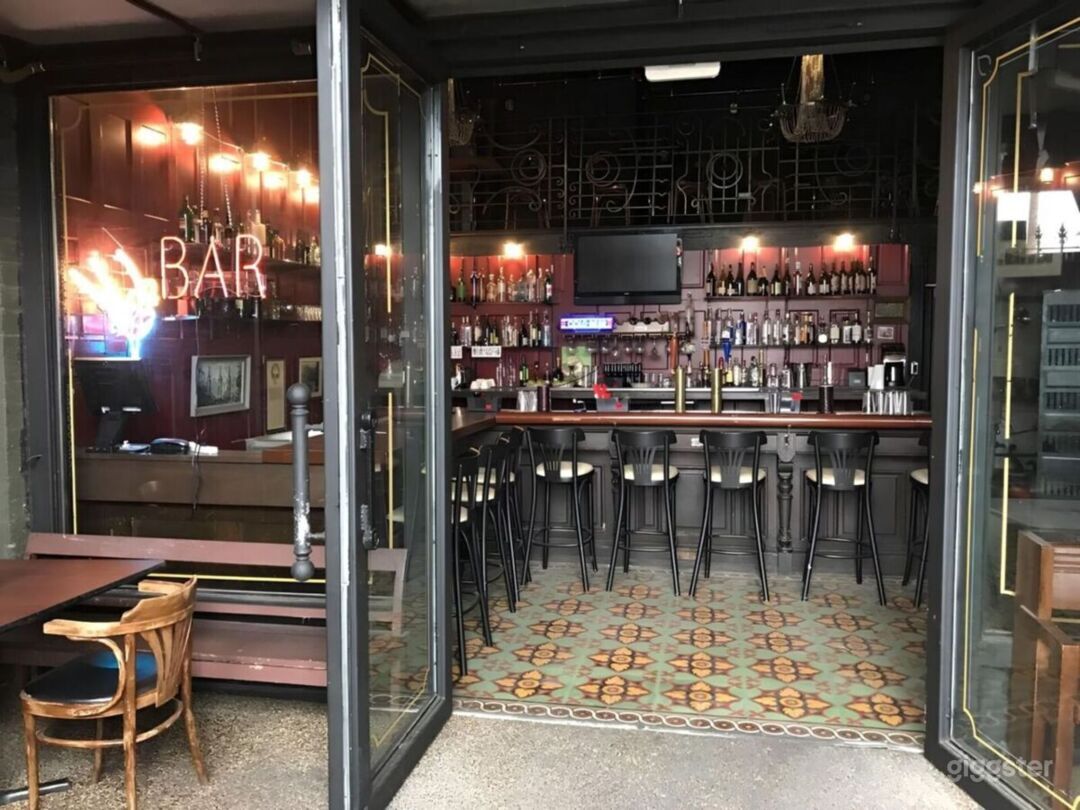 Real Villains Bar | Rent this location on Giggster