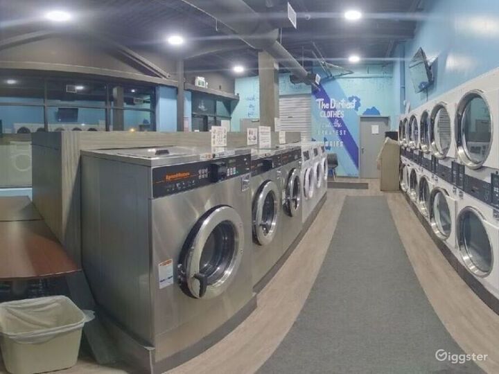 East York's finest coin laundromat | Rent this location on Giggster