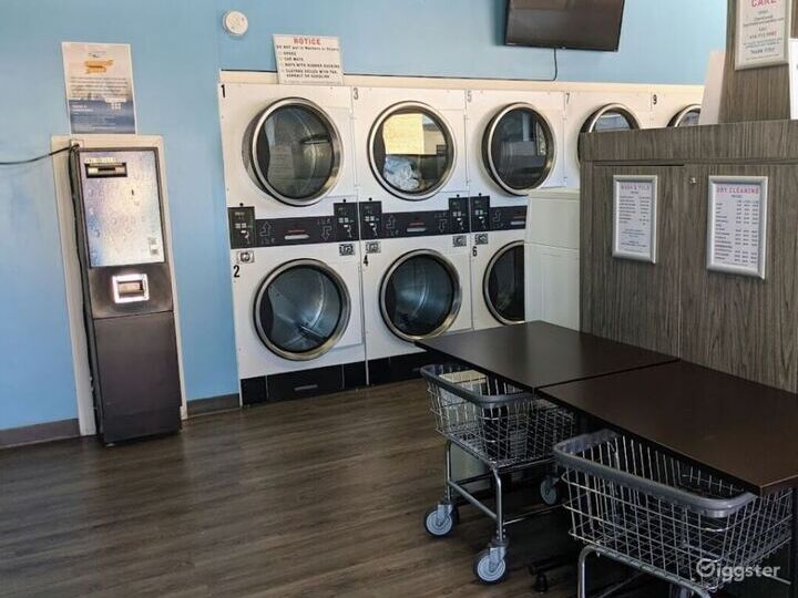 East York's finest coin laundromat | Rent this location on Giggster