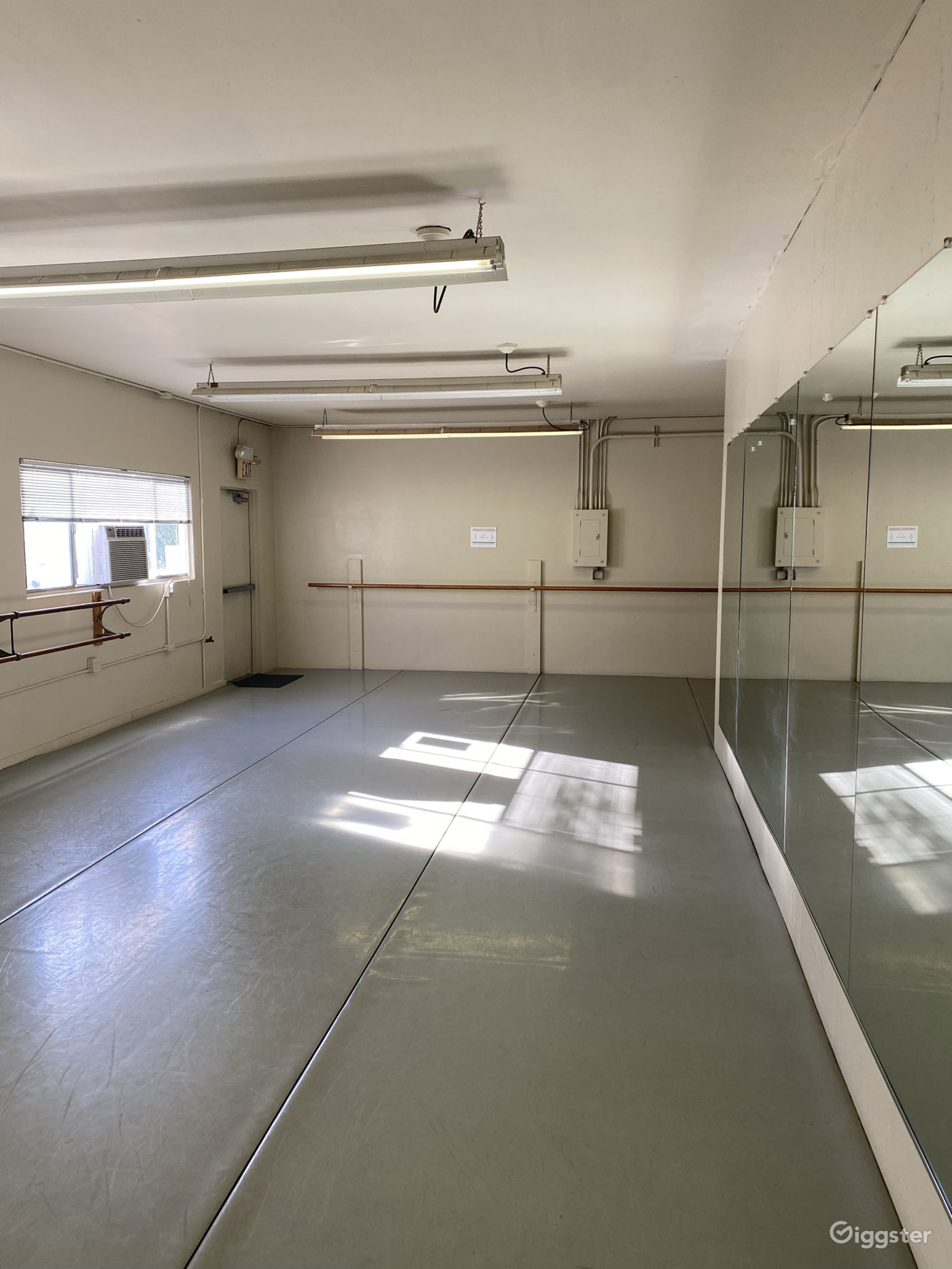 Ballet Dance Studio 4 | Rent this location on Giggster