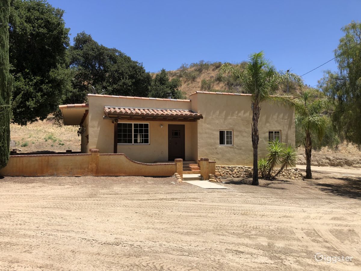 30 Mile Zone Ranch | Rent this location on Giggster