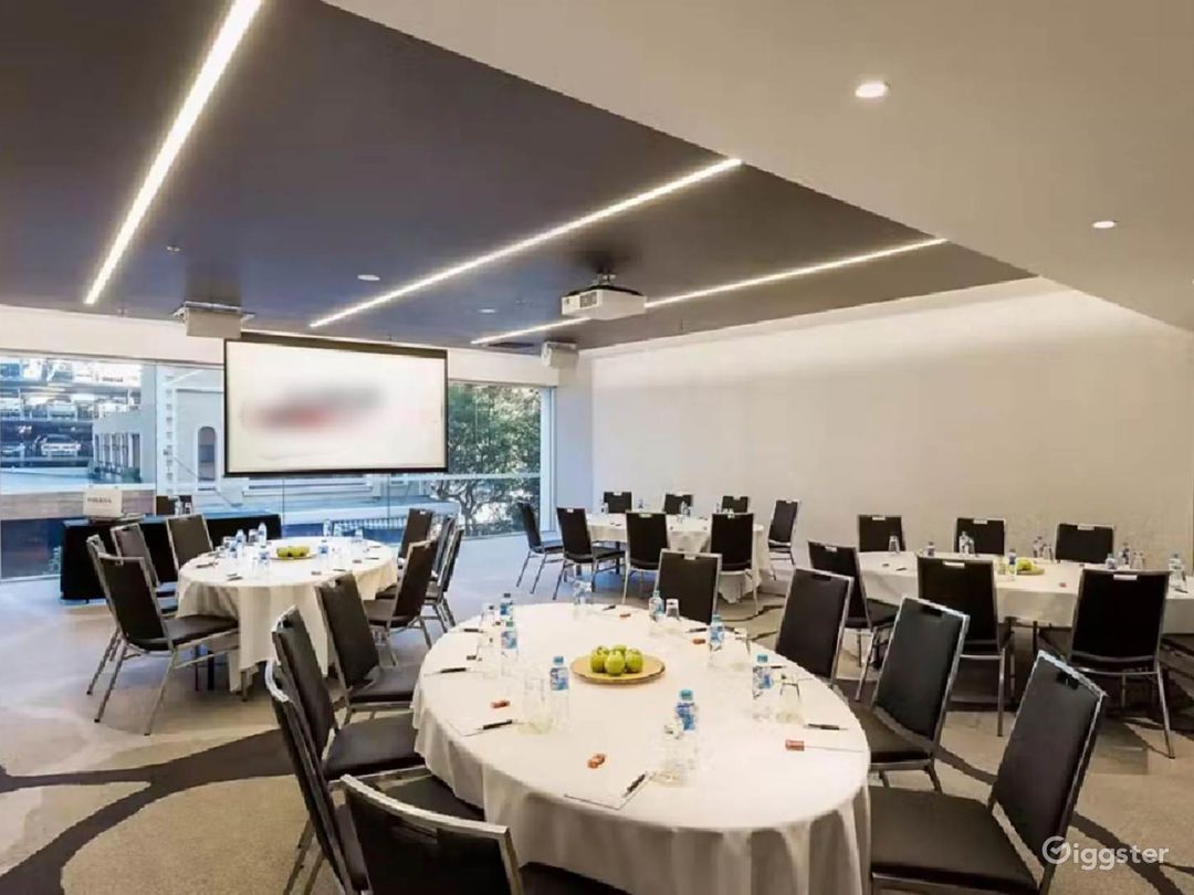 Gidley Room | Rent this location on Giggster