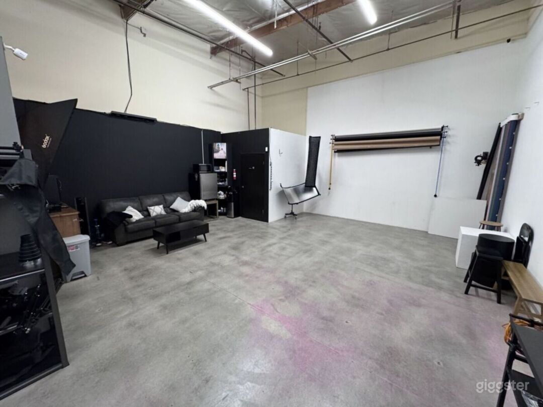 KC Photo & Film Studio | Rent this location on Giggster