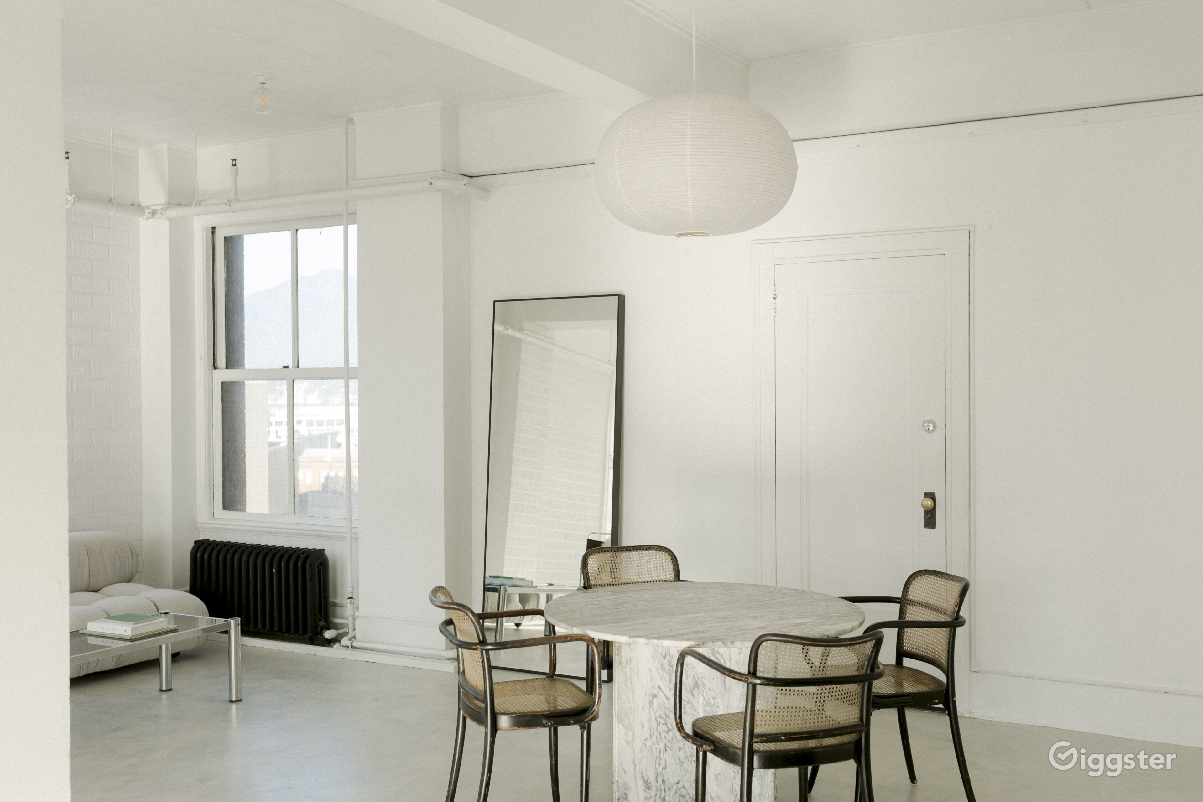 A place to create | Rent this location on Giggster