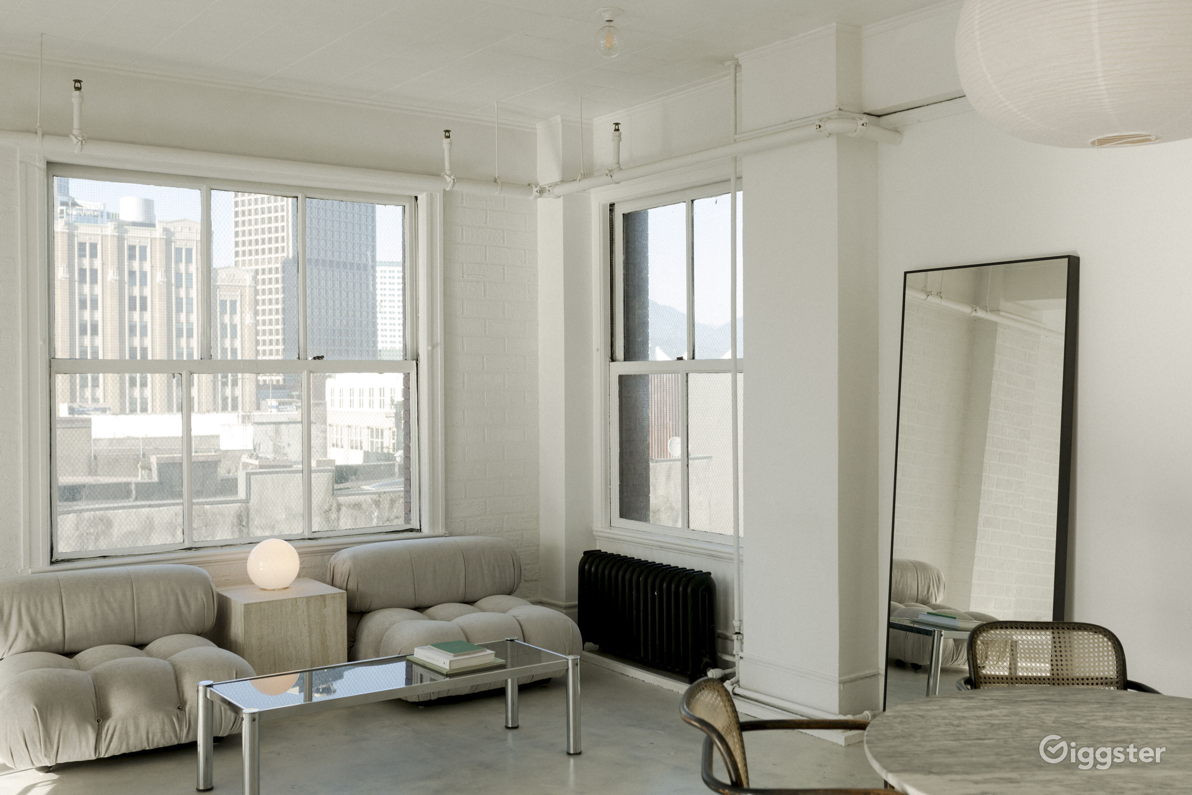 A place to create | Rent this location on Giggster