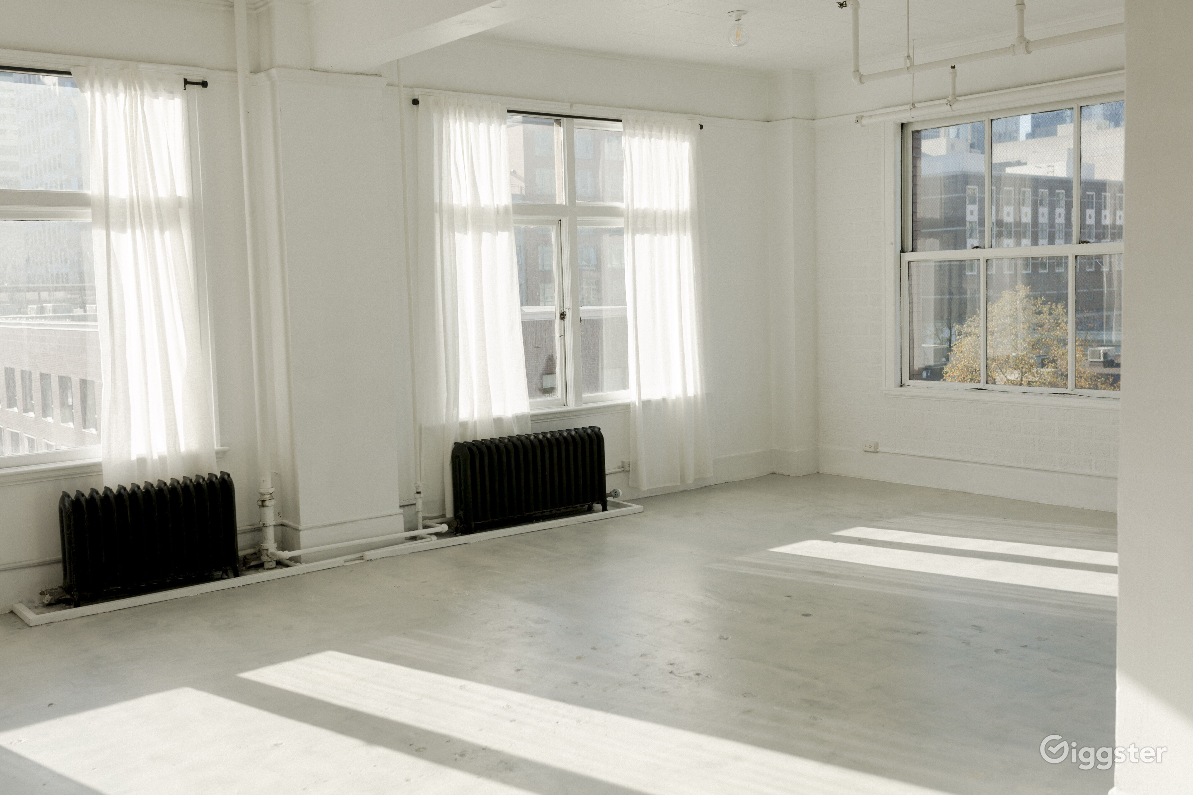 A place to create | Rent this location on Giggster