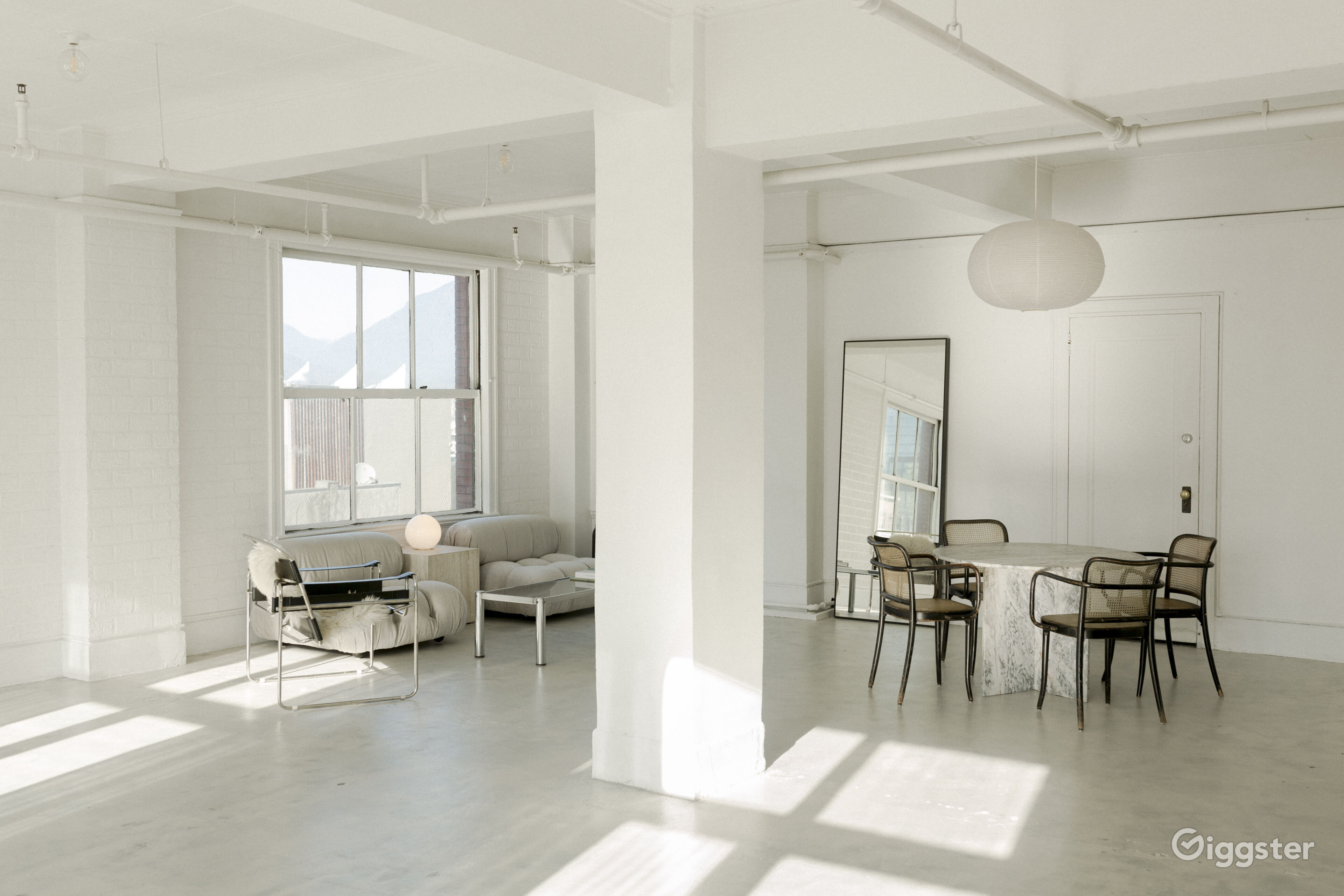 A place to create | Rent this location on Giggster