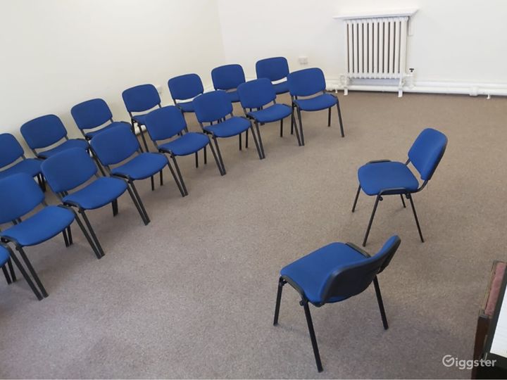 The Choir Room | Rent this location on Giggster