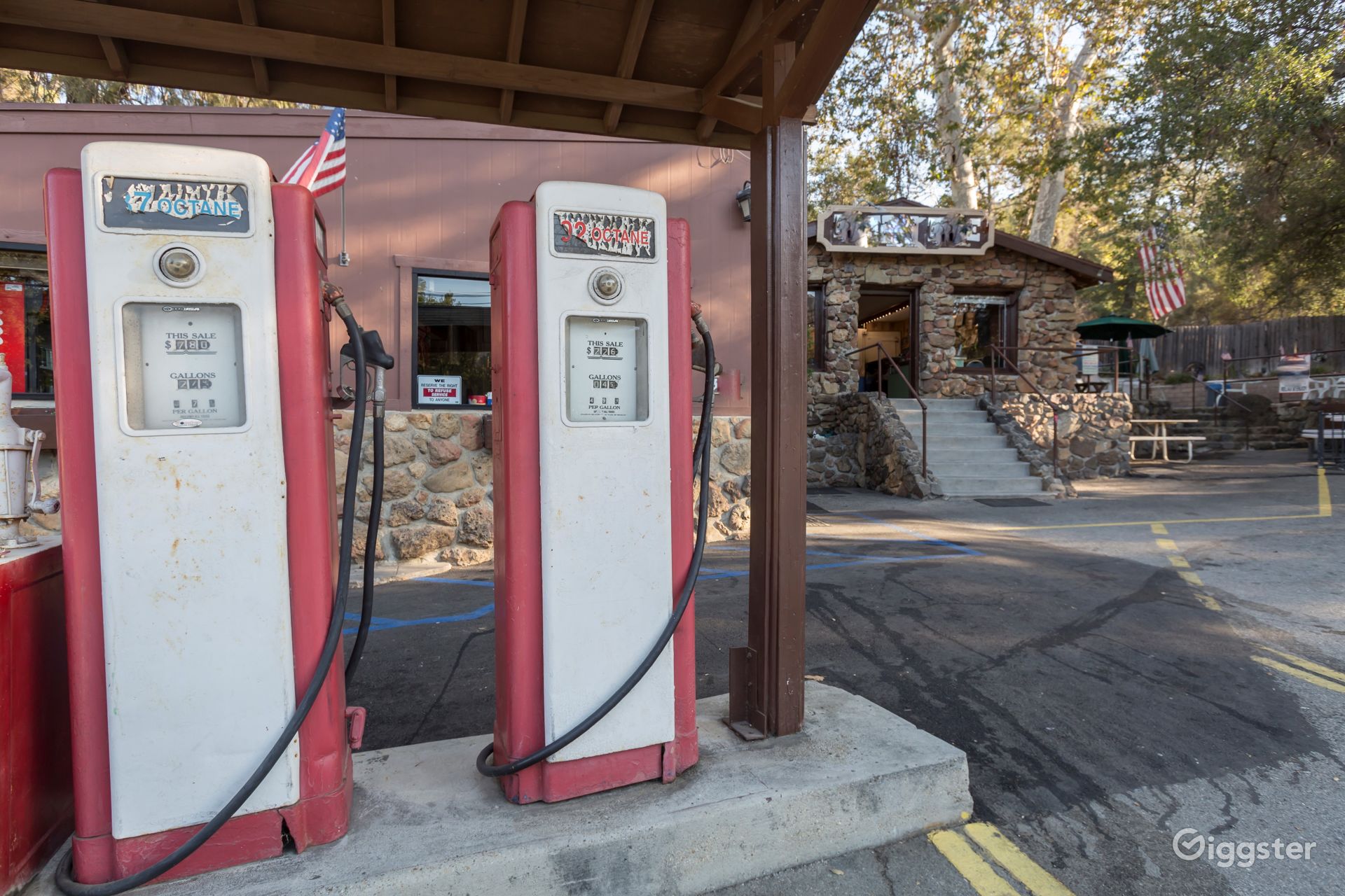 The BEST 10 Convenience Store locations for rent near me | Giggster