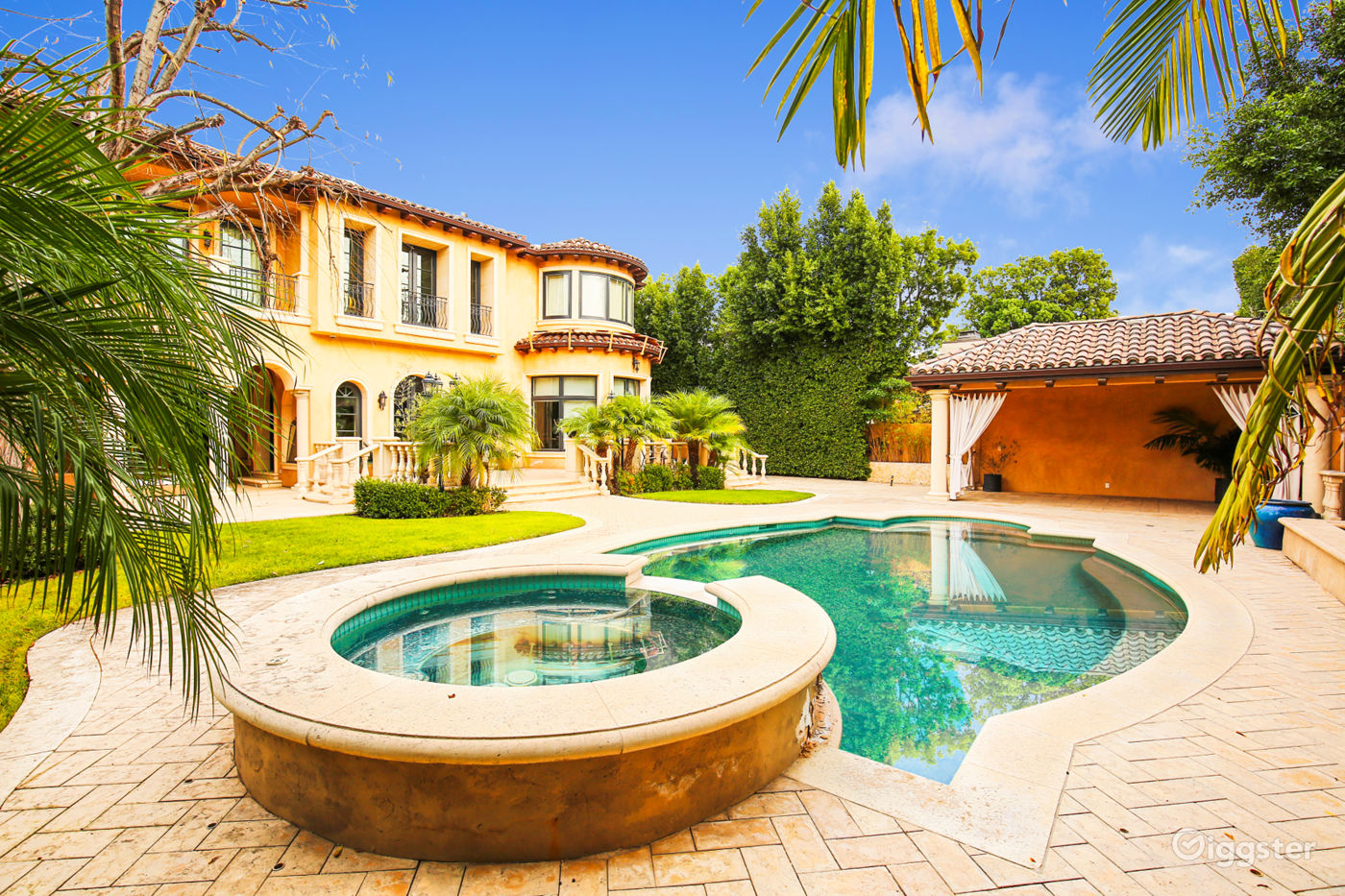 Mediterranean Villa / Mansion in Beverly Hills | Rent this location on ...