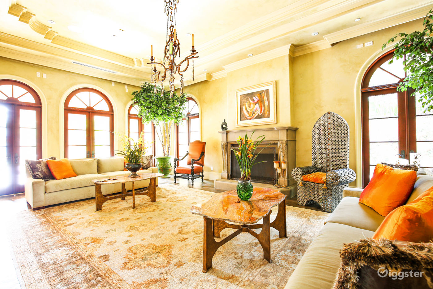 Mediterranean Villa / Mansion in Beverly Hills | Rent this location on ...