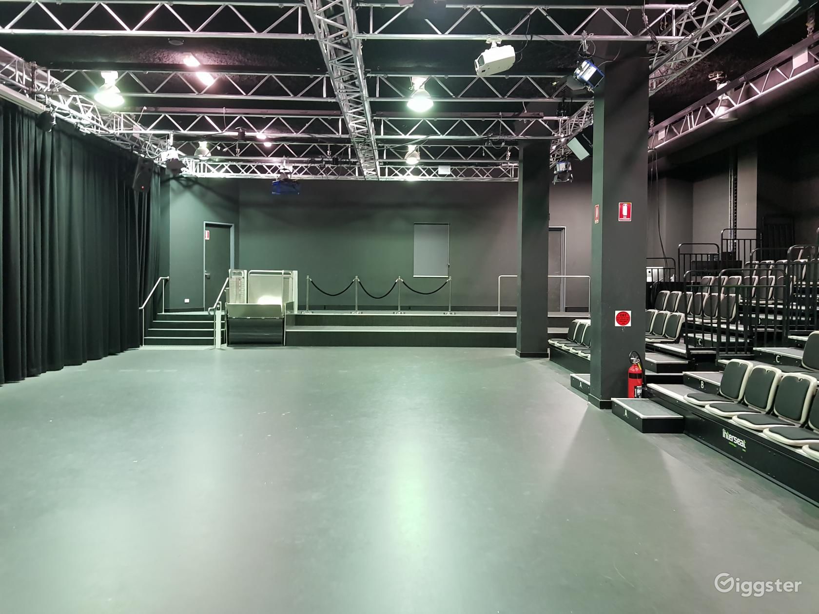 Soundstage | Rent this location on Giggster