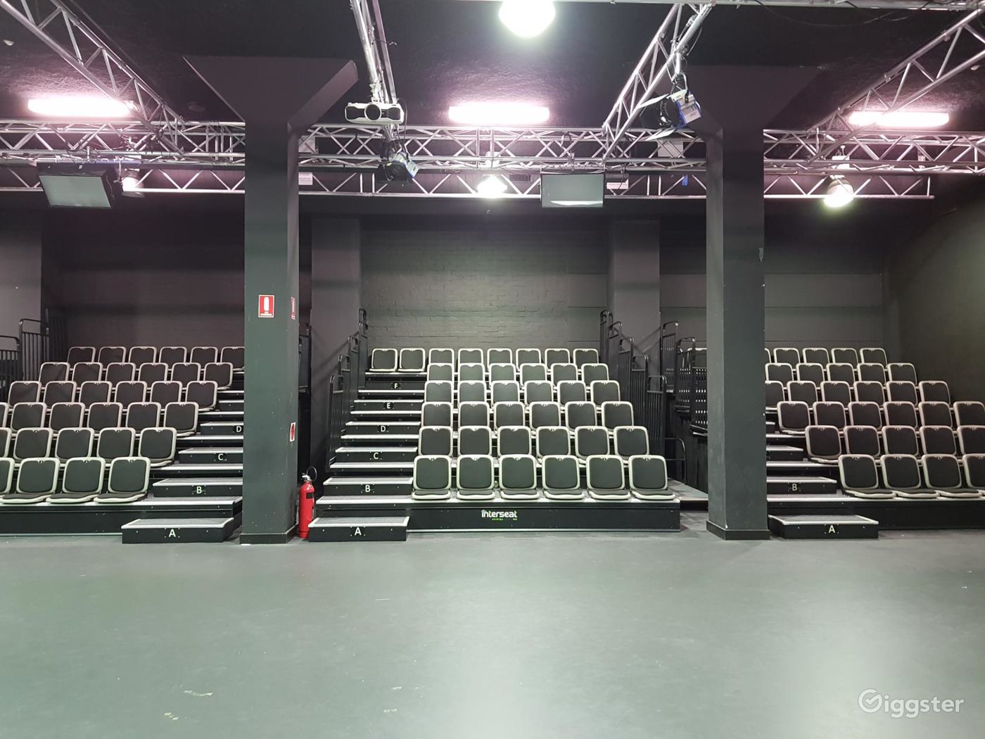 Soundstage | Rent this location on Giggster