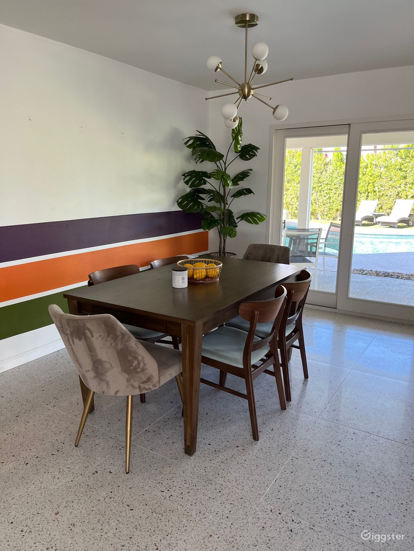 Desert Sunrise in famous Movie Star Colony | Rent this location on Giggster