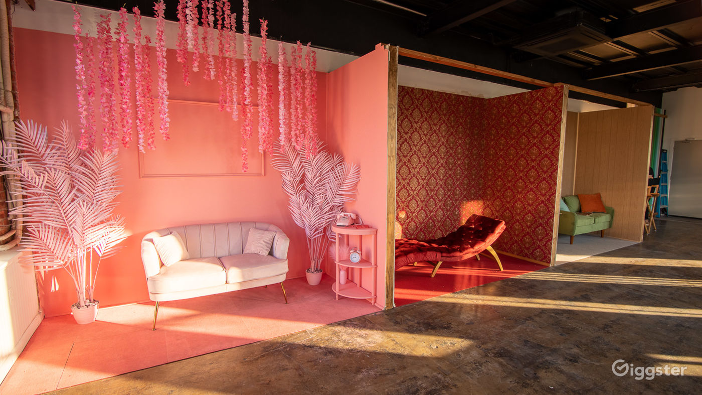 All Inclusive Multi Set Photo Studio | Rent this location on Giggster