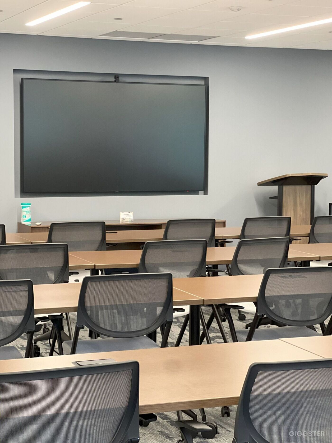 Innovative Training Room | Rent this location on Giggster