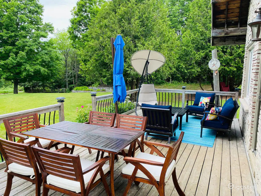 Riverfront Cottage Retreat | Rent this location on Giggster