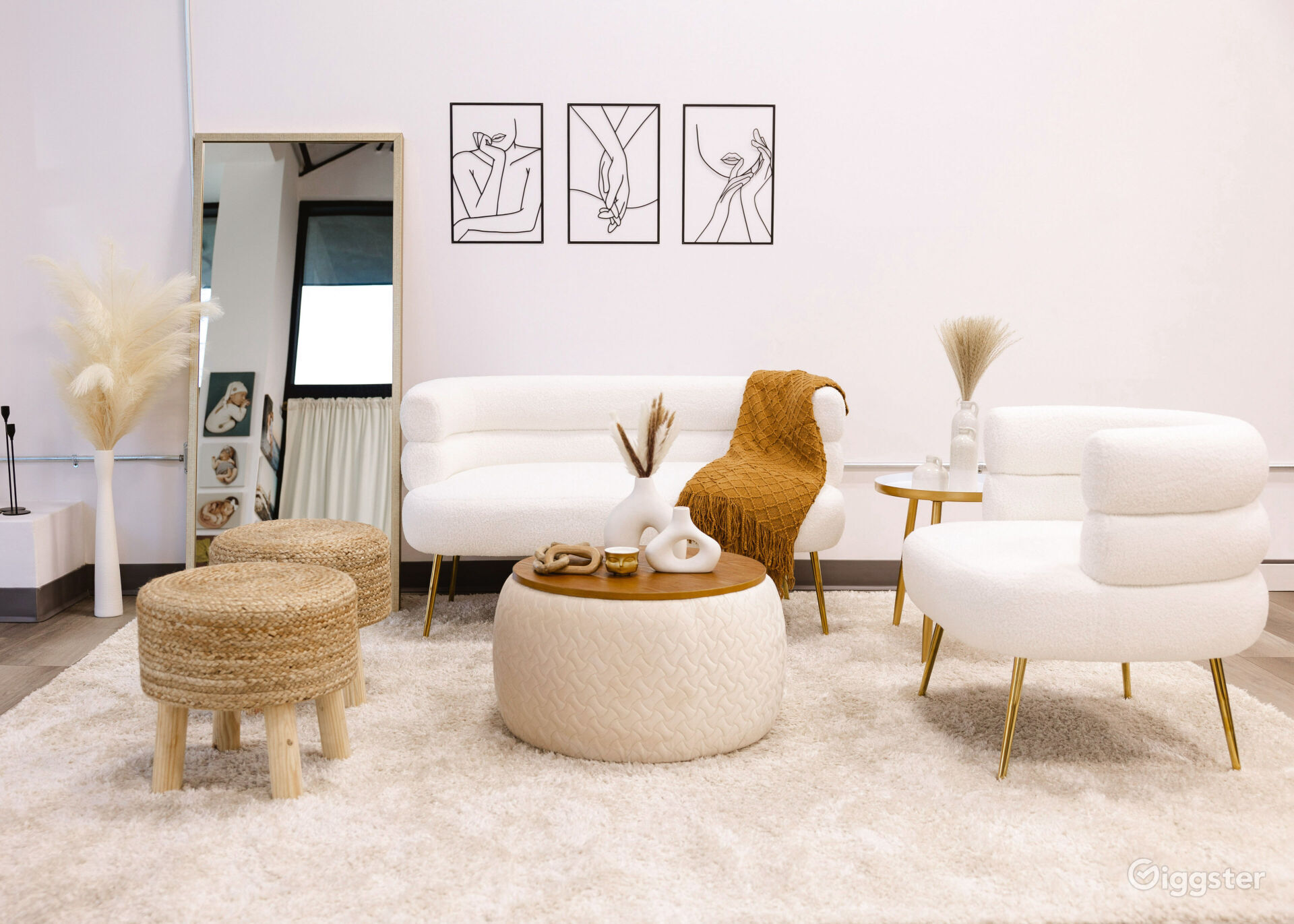 Boho Aesthetic Photo Studio In Pasadena | Rent this location on Giggster