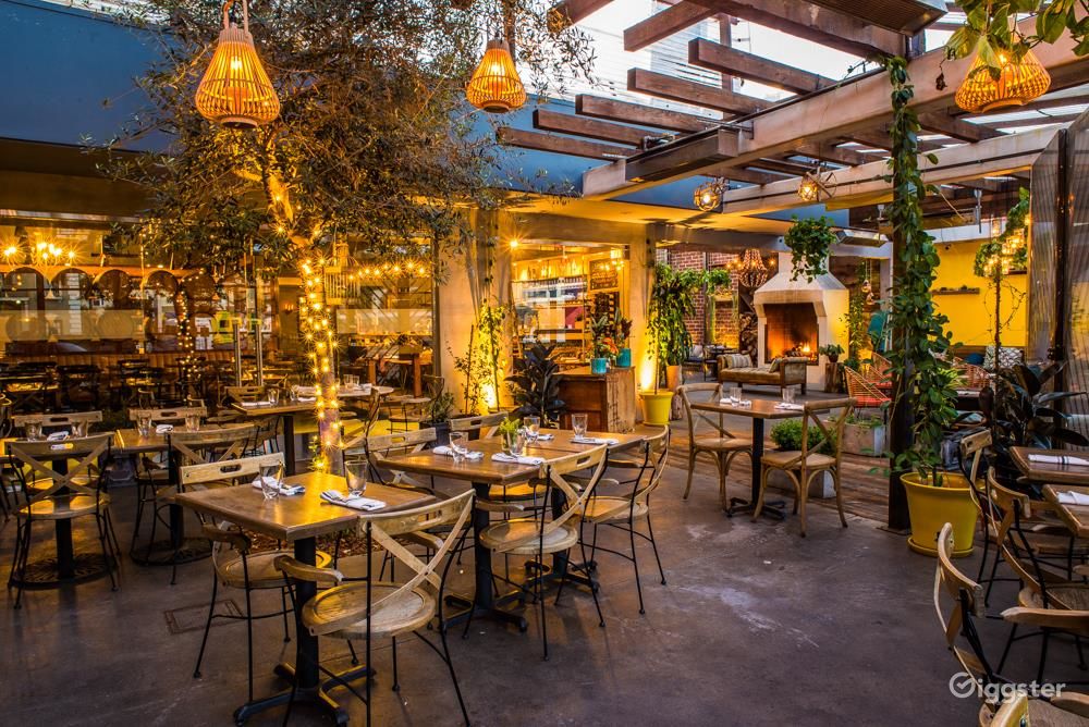 Bohemian Restaurant Venue | Rent this location on Giggster