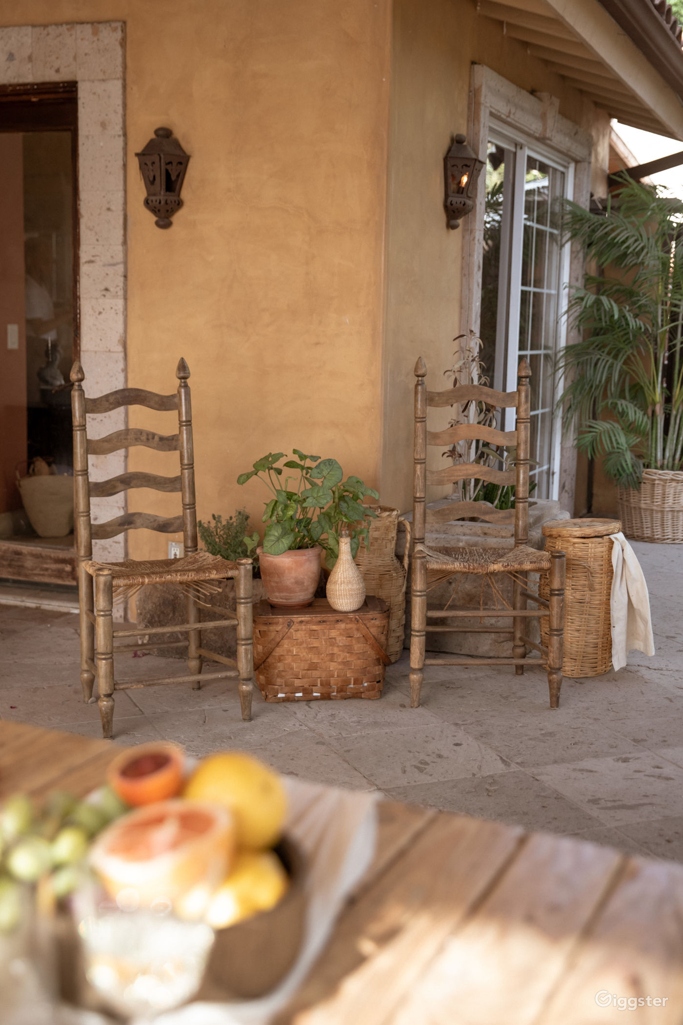 Italian Style Courtyard Villa | Rent this location on Giggster