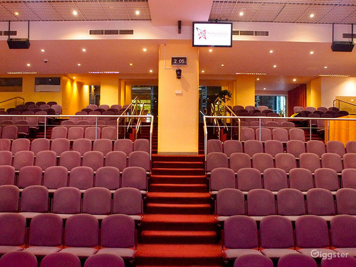 Huge Auditorium at the Heart of Melbourne | Rent this location on Giggster