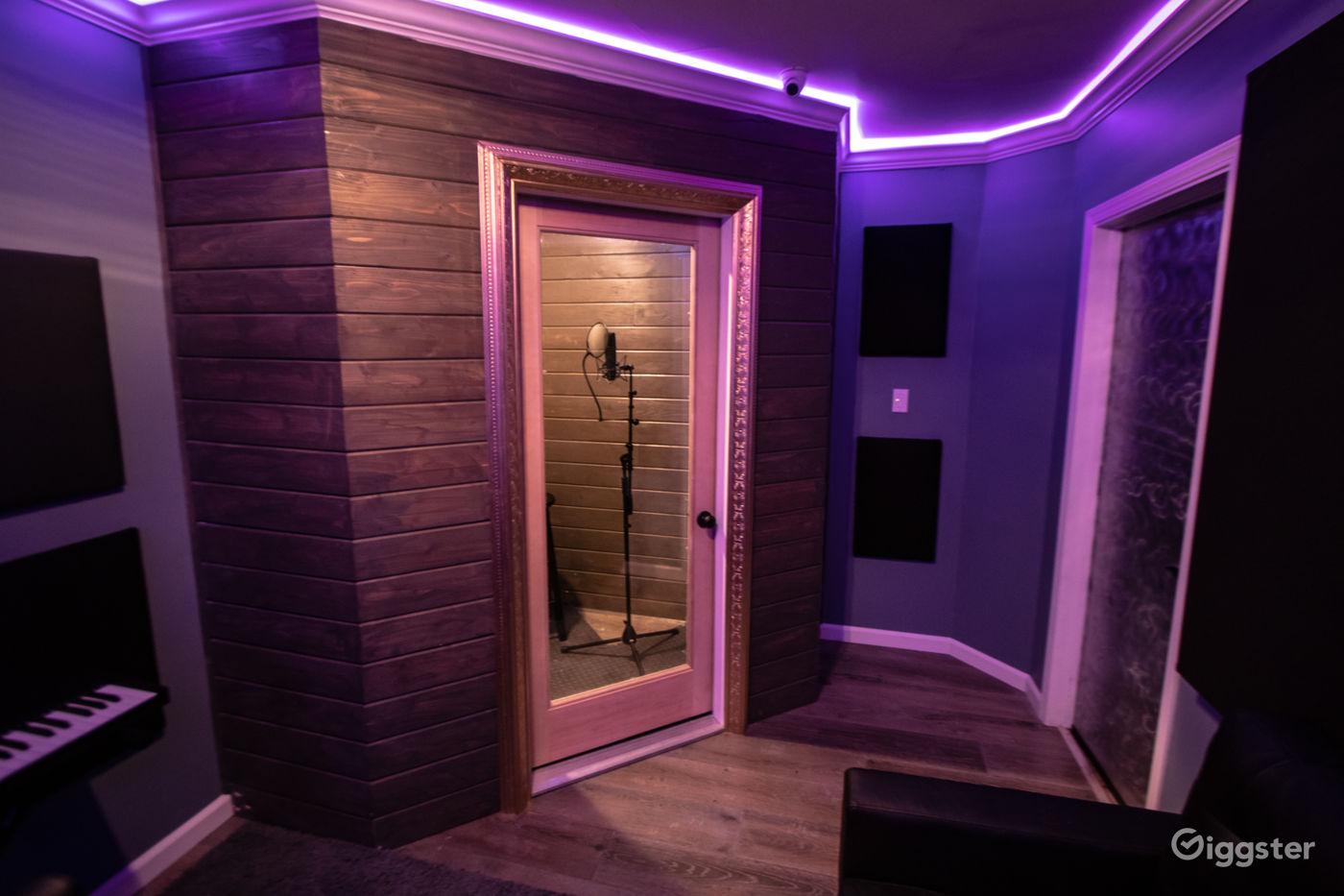 Songwriting Studio C | Rent this location on Giggster