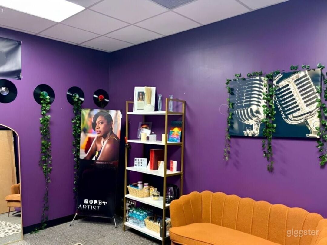Chic Boho Music Studio for Rehearsals & Creation | Rent this location ...