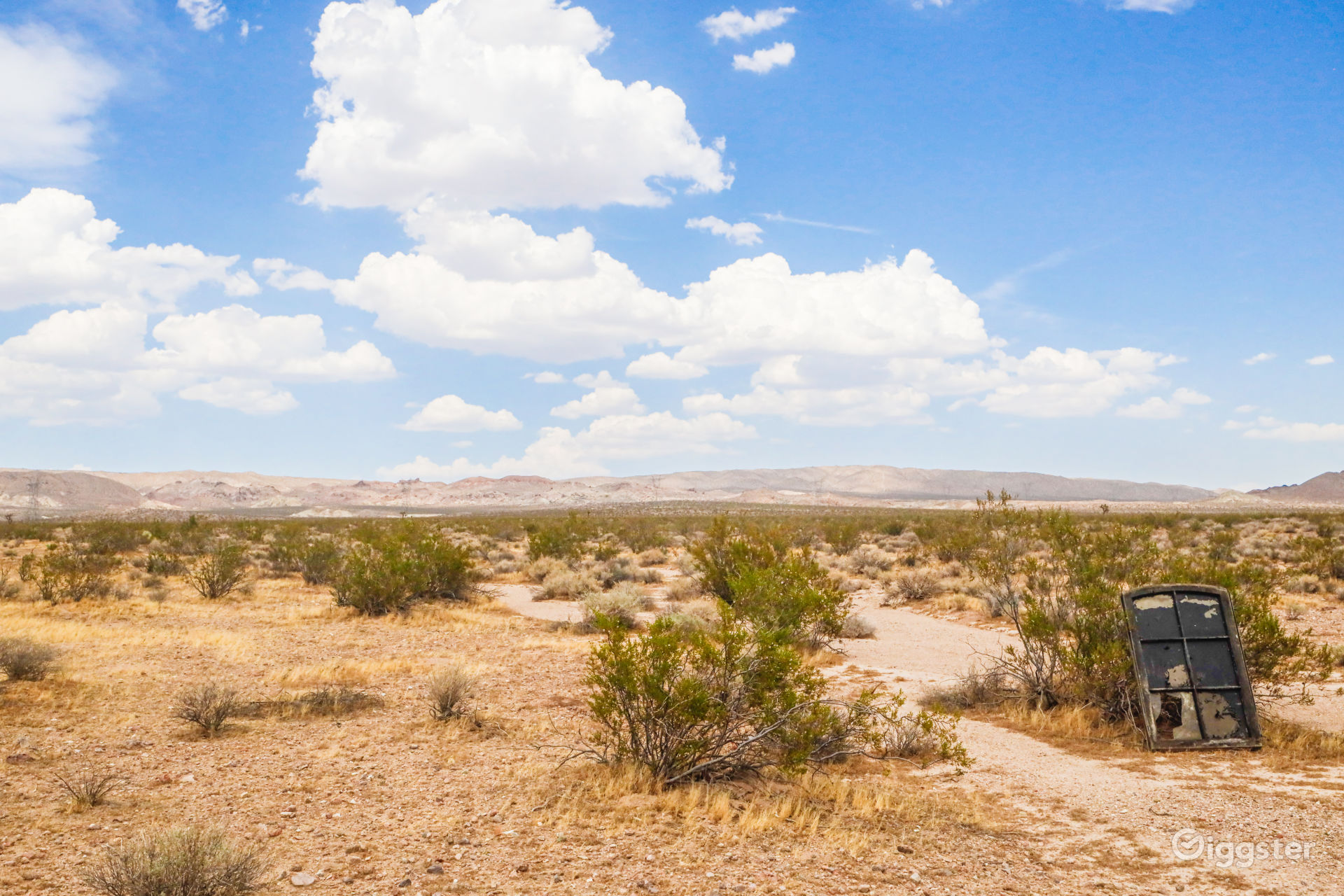 Secluded Rural Desert Property with Mountain Views | Rent this location ...