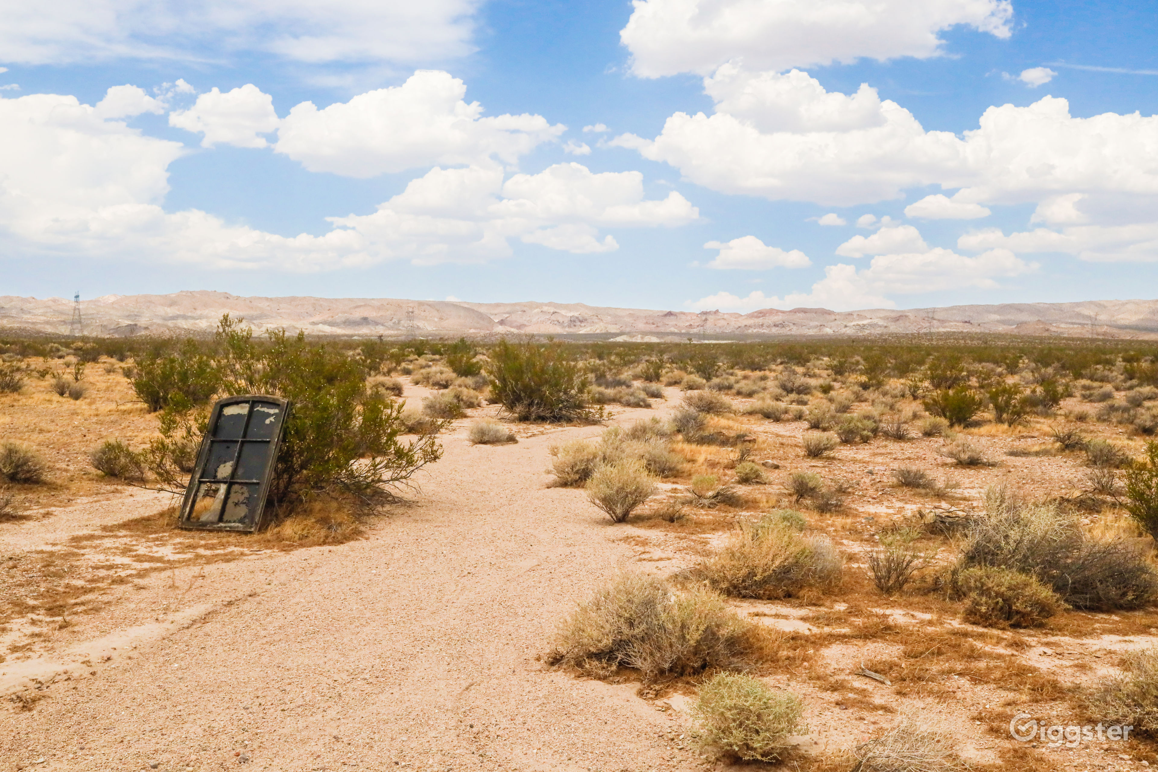 Secluded Rural Desert Property with Mountain Views | Rent this location ...