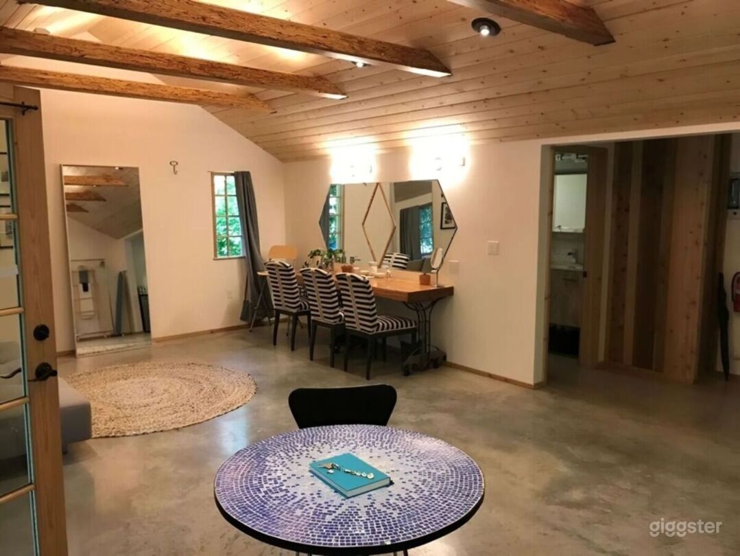 Beehive Cottage | Rent this location on Giggster