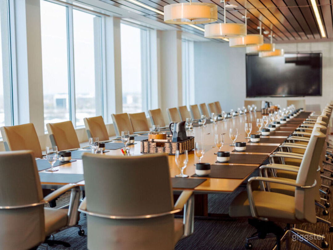 The Skyline Boardroom | Rent this location on Giggster