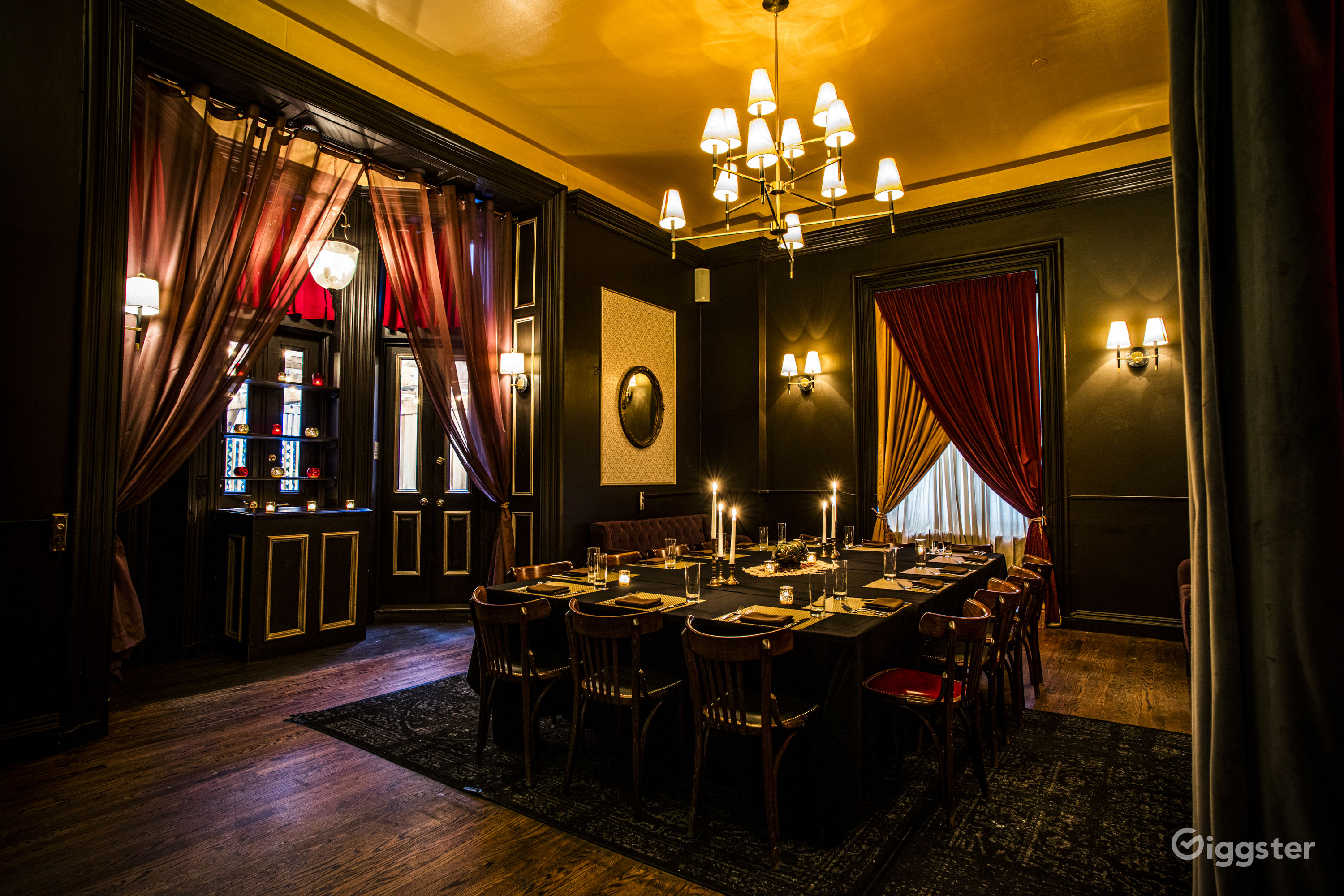 Elegant parlor rooms perfect for shoots and events | Rent this location ...