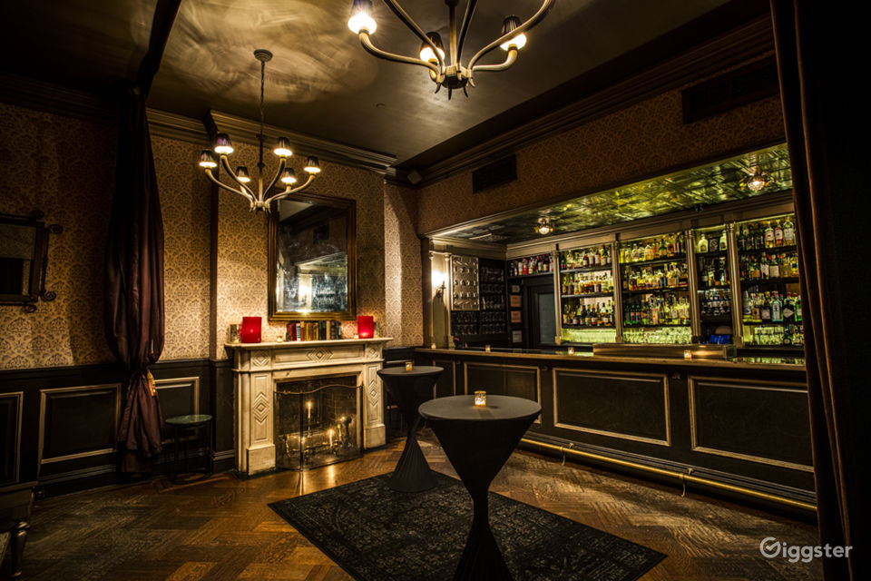 Elegant parlor rooms perfect for shoots and events | Rent this location ...
